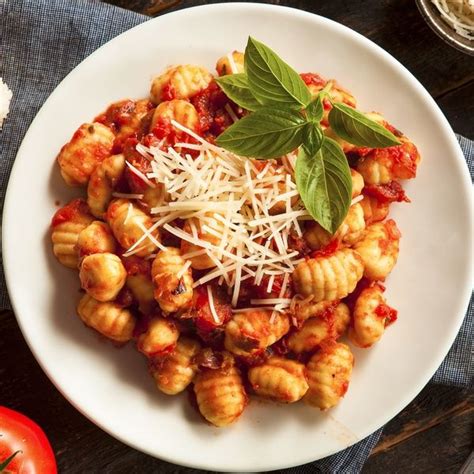 Two Course Meal With Wine For Two Or Four At The Handle Bar Cafe And Kitchen Gnocchi Ricette