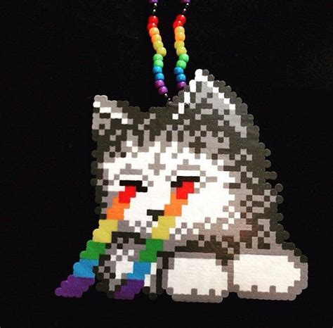 Rainbow Lazer Kitty Kandi Necklace Diy Perler Bead Crafts Perler Creations Perler Bead Patterns