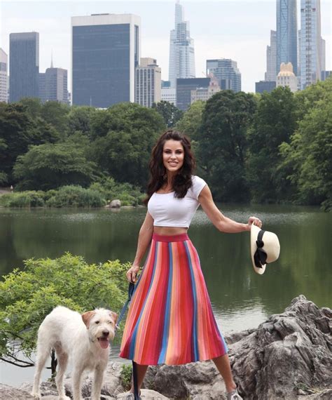 Hunger Games Actress Alison Mcdaniel Files 3 3m Harassment Suit Against Country Club Boss