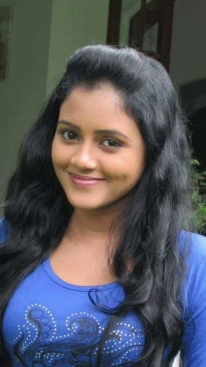 දුවෙක්ට තාත්තා කෙනෙක් තරම් වෙන කවුද 😘😘 හැමදාම පුංචියට ඉන්න තියෙනව නම් 🥰🥰 ඒ ආදරය ️ ️ ️ ️