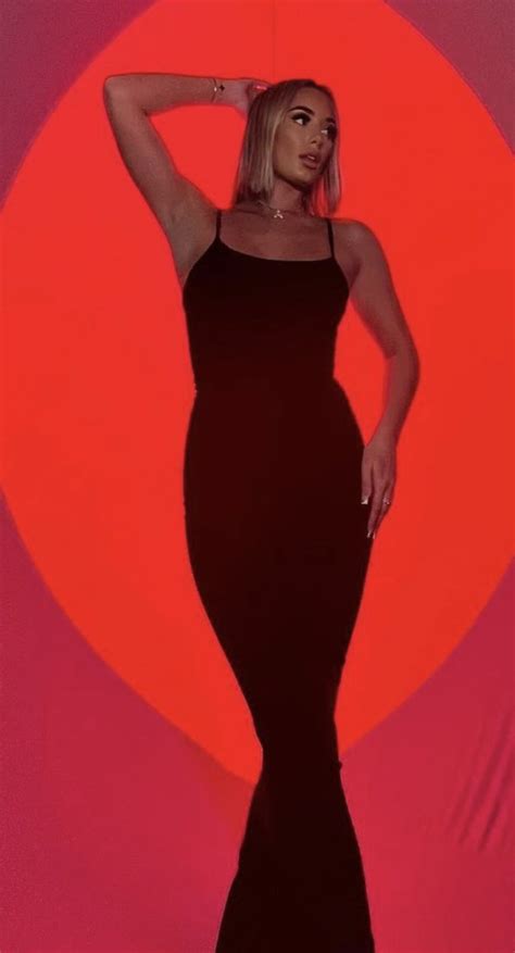 Hottest UKCelebs On Twitter Millie Court
