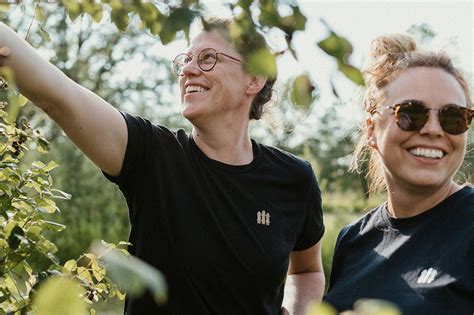 Tourism Workers Discover Tourism