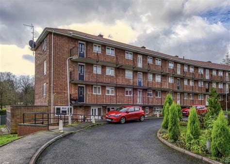 144 Merridale Court Merridale Road 2 Bed Apartment £795 Pcm £183 Pw