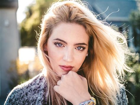 9 Signs Youre Too Good For Him And He Knows It Attraction Diary