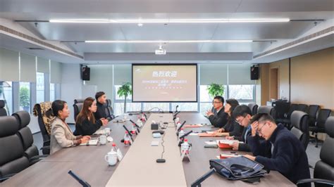 为华东企业提供数字化改造新引擎 苏州科技城与摇橹船科技共话产业发展 重庆中科摇橹船信息科技有限公司
