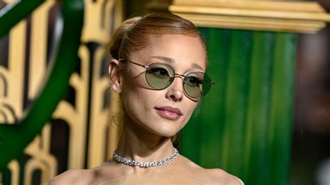 Emotional Ariana Grande Calls Out Dangerous Comments About Her Looks