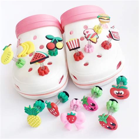 Mua Nút Gắn Dép Jibbitz Sticker Dép Sục Lò Xo Hình 2d Dễ Thương Giá