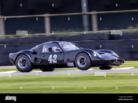 Hugh Colman In His 1969 Chevron Bmw B8 During The Surtees Trophy Race