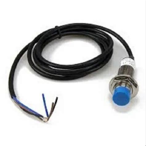 Brass Inductive Analog Output Sensor 6 Mm Model Namenumber Ima12