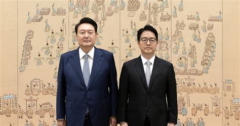 심우정 검찰총장 오늘 취임식첫 과제는 김여사 처분·文일가 수사