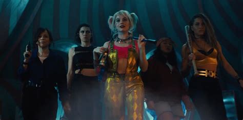 Birds Of Prey Review Margot Robbie In Girl Powered Superhero Film