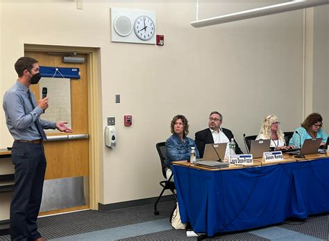 Lyme Old Lyme Board Of Ed Debates Costs Delays Outside Opinions For 58 Million Renovations