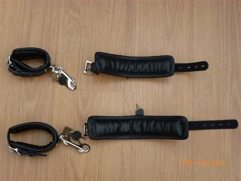 Padded Leather Wrist And Ankle Restraints Jdl For Leather