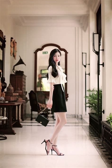 Korean Delight 02에 있는 Bert Aundersen님의 핀 패션 스타일 한국 스타일 우아한 복장