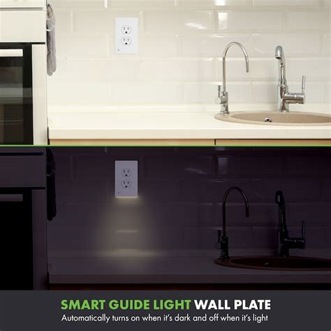 Topgreener 1 Gang Nightlight Duplex 1 Gang Midsize White Polycarbonate