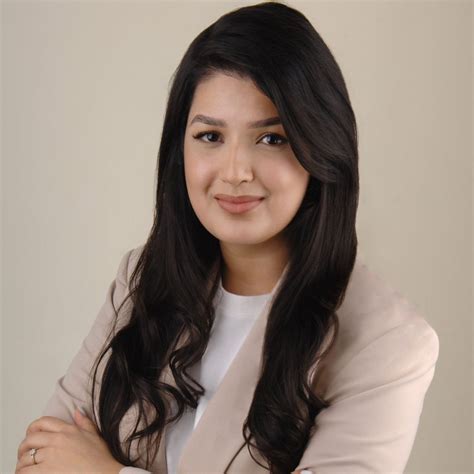 Makis Hayat Vertriebsassistentin Amadeus Fire Xing