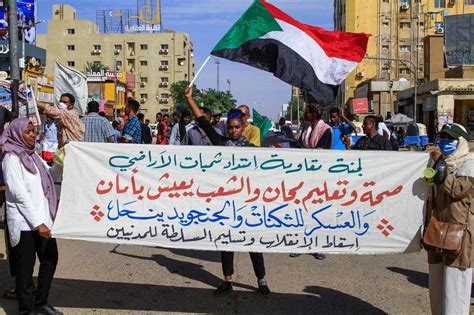 جهود حل الأزمة السياسية في السودان تواجه ضغطا شعبيا رافضا اندبندنت عربية