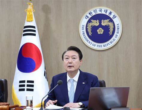 선택 4·10 尹 레임덕 불가피사실상 식물 정부로 전락 전자신문