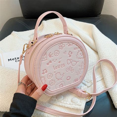 粉色小包包女可爱女生圆形斜挎包2024新款小众礼物爆款手提小圆包 虎窝淘
