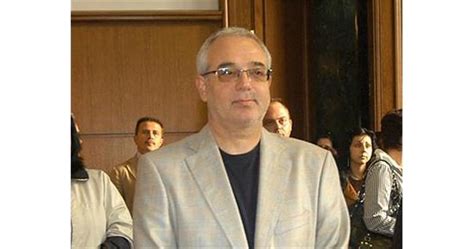 “Софийски имоти” заменило 6 дка земя за 2 автомобила