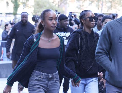 Sean ‘diddy Combs Two Daughters Seen Arriving At Court As Their Dad S