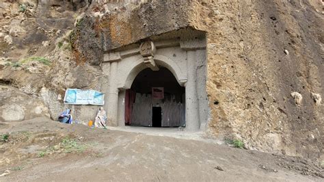 መስቀለ ክርስቶስ ዋሻ አንድነት ገዳም አጃና Youtube