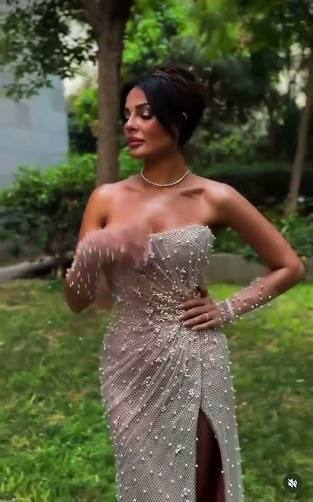 ناديننسيبنجيم في اطلالة مميزة في مهرجان بيافbiaf أميرة🥰 طالعة