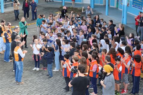 Fotos Alunos E Professores Da Escola Olga Rutzen De Blumenau