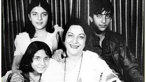 On Nargis Birth Anniversary Sanjay Dutt Shares Unseen Pics Of Her