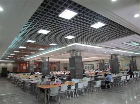 四川警察学院 2018食宿条件 掌上高考