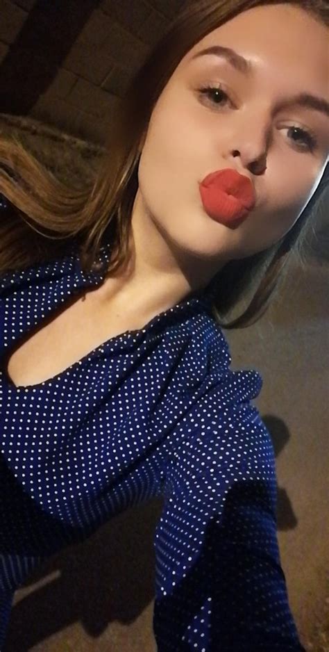 Id 187952 Lilit From Nikolaev Ukraine 20 Years Old Brown Green Eyes