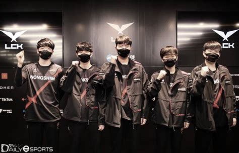 Lck 첫 승 거둔 농심 젠지 공동 3위 팀순위