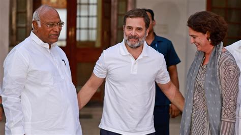 Why Rahul Gandhi Kept Raebareli And Not Wayanad Congress President
