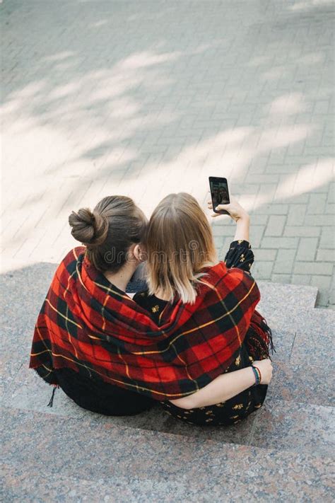 Stolzmonat Lgbt Geschichtsmonat Lgbt Lesbische Liebe Paare