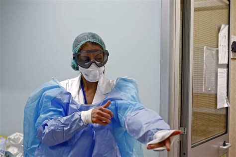 Coronavirus Roma Bollettino Spallanzani 11 Giugno 33 Positivi 4 In