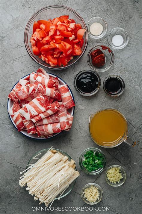 Chinese Tomato Beef Soup 番茄肥牛汤 Omnivores Cookbook