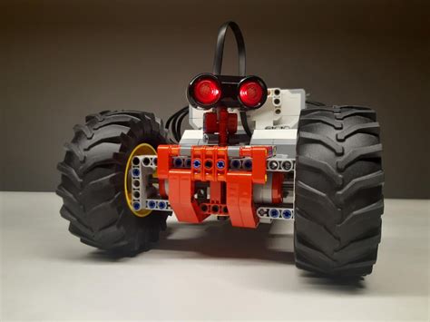 Lego Moc Box3r By Kueden Rebrickable Build With Lego