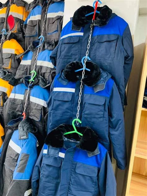 Шинээр ажлын хувцас Ажлын гутал хувцасны онлайн худалдаа