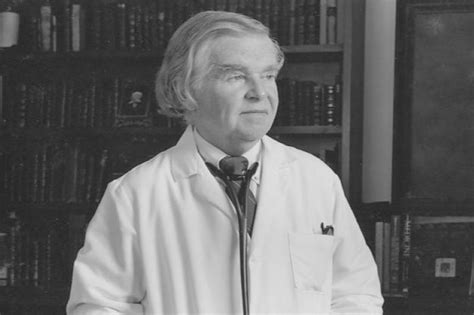 Dr Kevin M Cahill Obituary