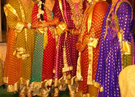 Fashion Tips Box Mehndi Mayon Party Dresses 2011 For Girls