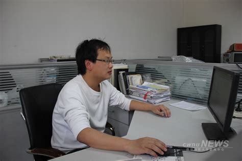 蒋青权图册 360百科