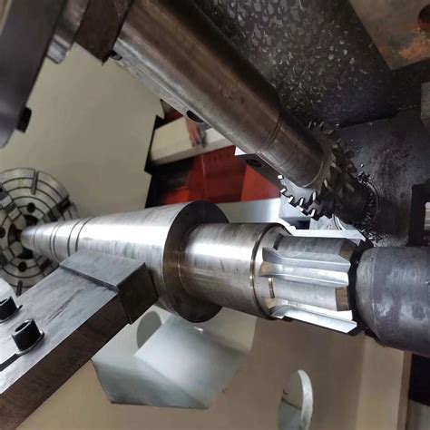 Building Screw Center Shaft Special CNC Spline Milling Machine China CNC Gear Hobbing Machine
