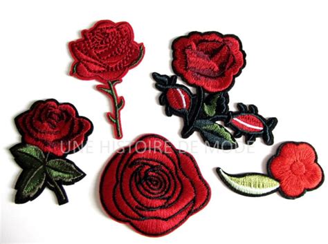 Lot de 5 Patch écusson thermocollant fleur rouge à coudre ou repasser