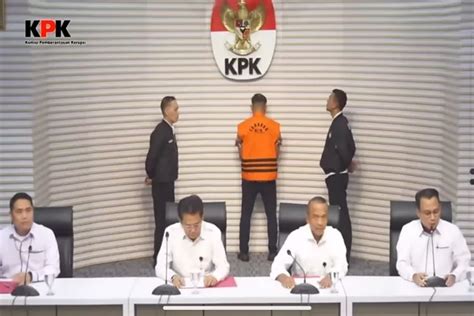KPK Tetapkan Dua Orang Tersangka Kasus Dugaan Korupsi Di Lingkungan