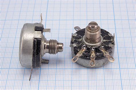 Q-7254SE РПвр 1,0к\А\28мм\ВС-2d6x12\СП-I\68г --- Переменные резисторы