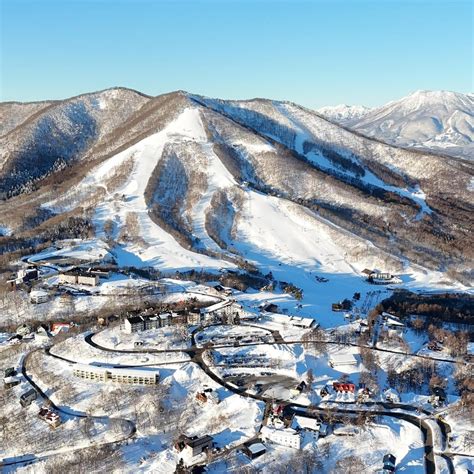 白馬王子 🇭🇰 日本滑雪旅遊團滑雪教練預約 ️岩岳‧栂池高原‧乘鞍 6天滑雪團三月抵玩之旅 ️ 今年白馬雪量真係破紀錄新高，大家都玩