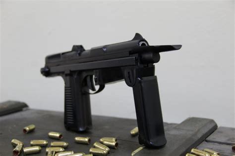 PM-63 – Gun-dealer