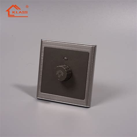 High Quality Uk Standard Usb Wall Outlet Socket For General Purpose