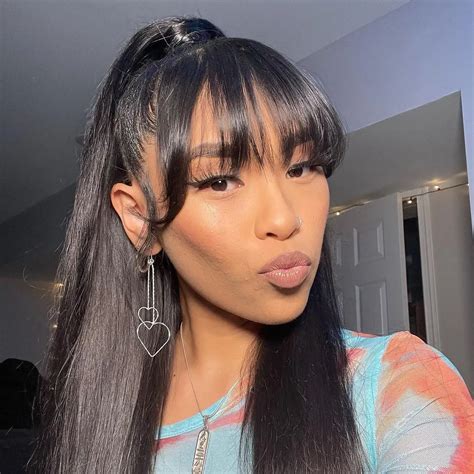 6 Potret Almira Zaky Penyanyi Indonesia Yang Bersaing Dengan Michael