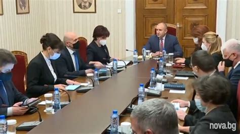 ГЕРБ при президента Не трябва да има екзотични идеи за промени в